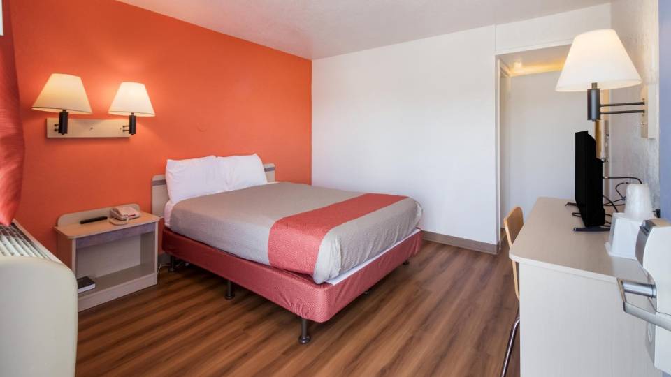Motel 6 | Book Now and Save on Your Next Stay