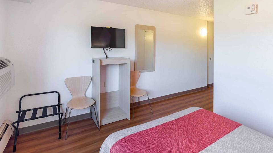 Motel 6 | Book Now and Save on Your Next Stay