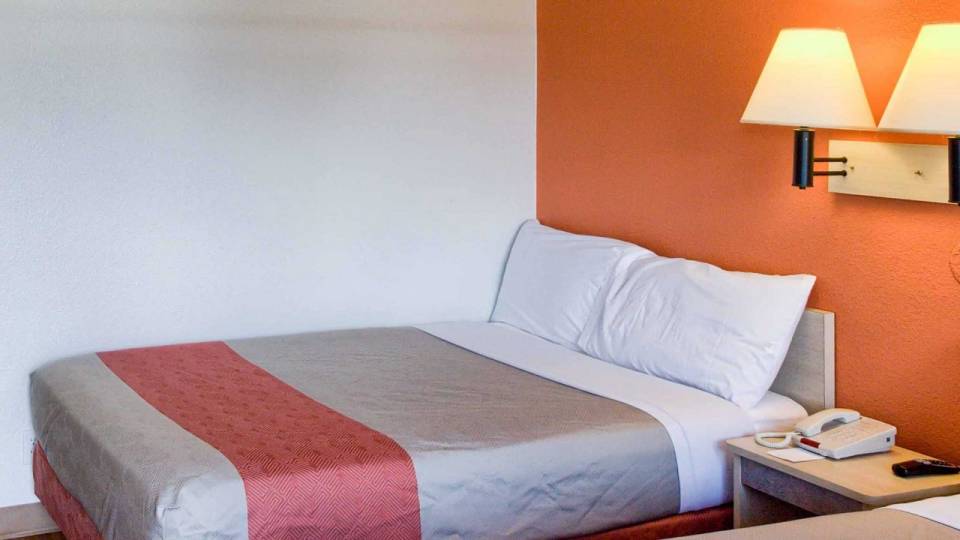 Motel 6 | Book Now and Save on Your Next Stay