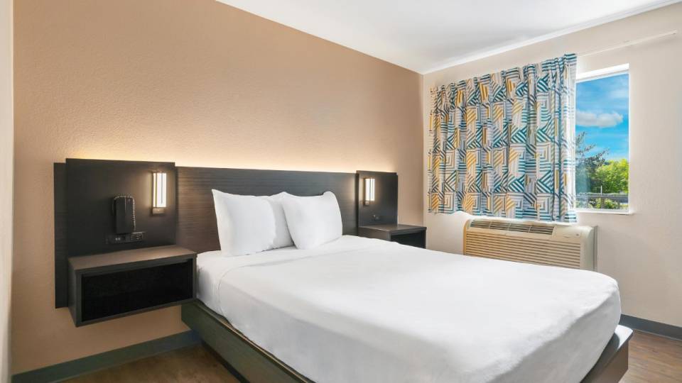 Motel 6 | Book Now and Save on Your Next Stay