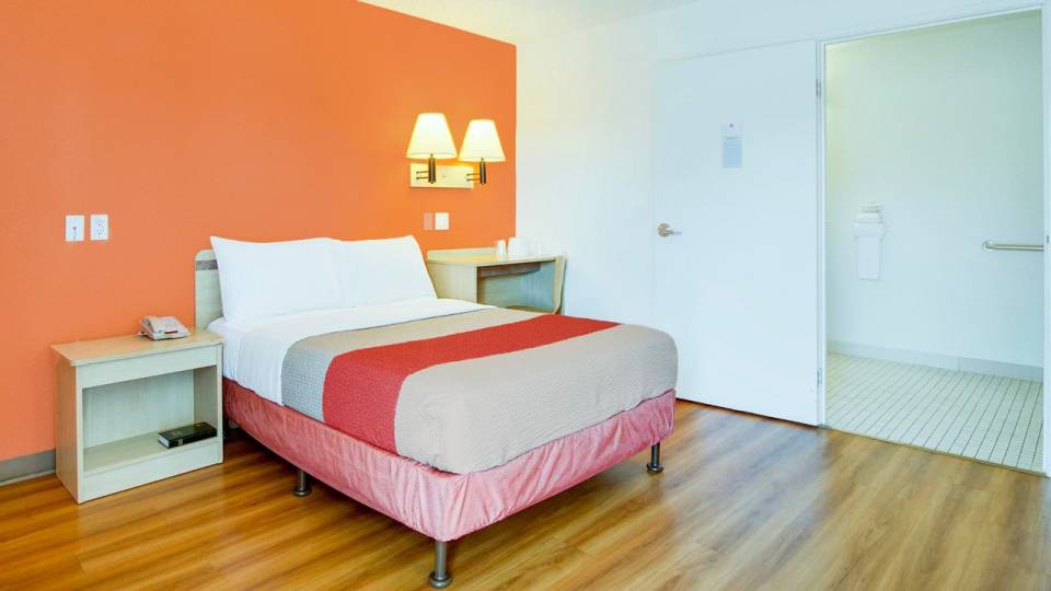 Motel 6 | Book Now and Save on Your Next Stay