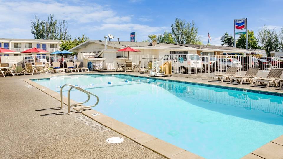 Motel 6 | Book Now and Save on Your Next Stay