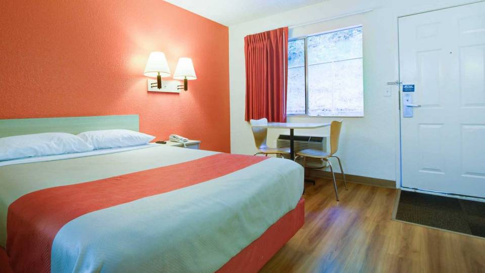 Motel 6 | Book Now and Save on Your Next Stay