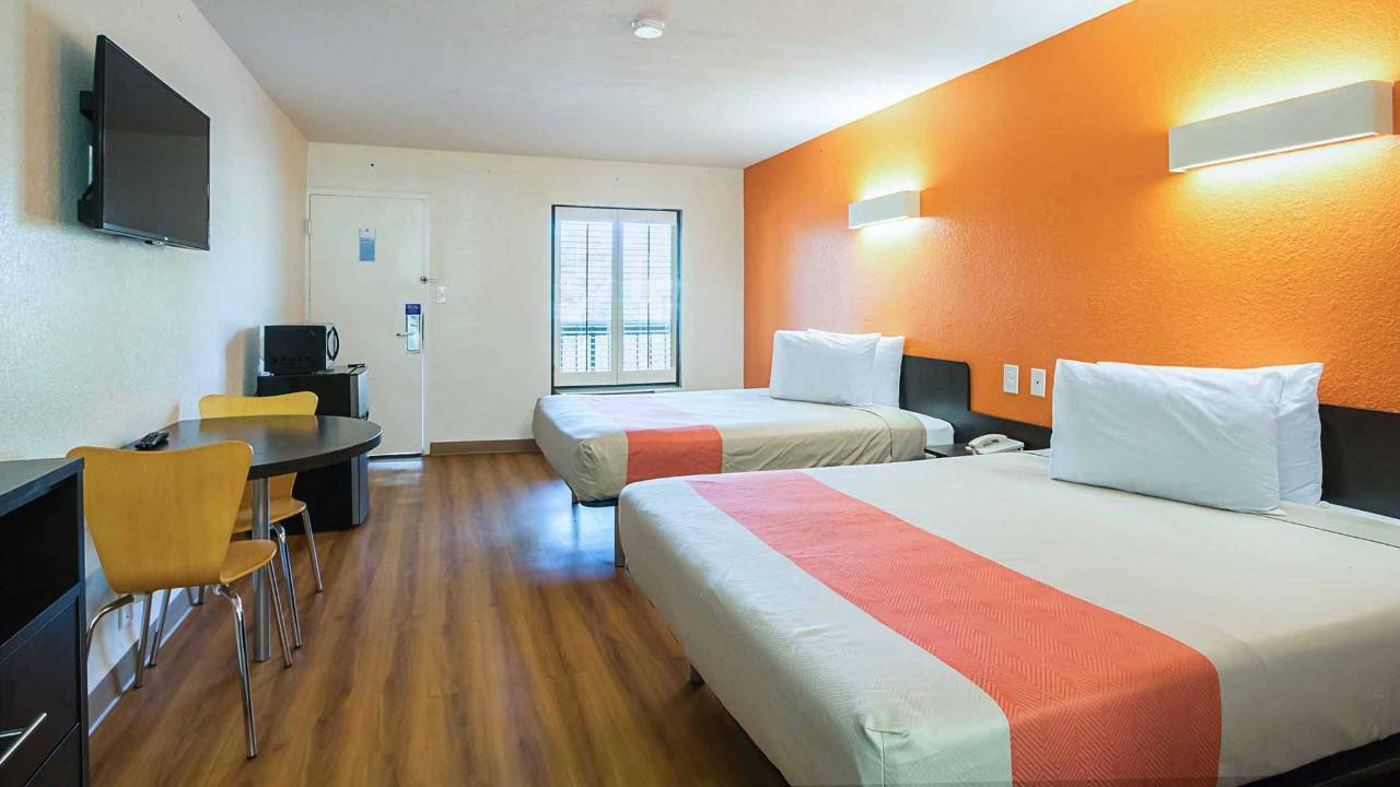 Motel 6 | Book Now and Save on Your Next Stay