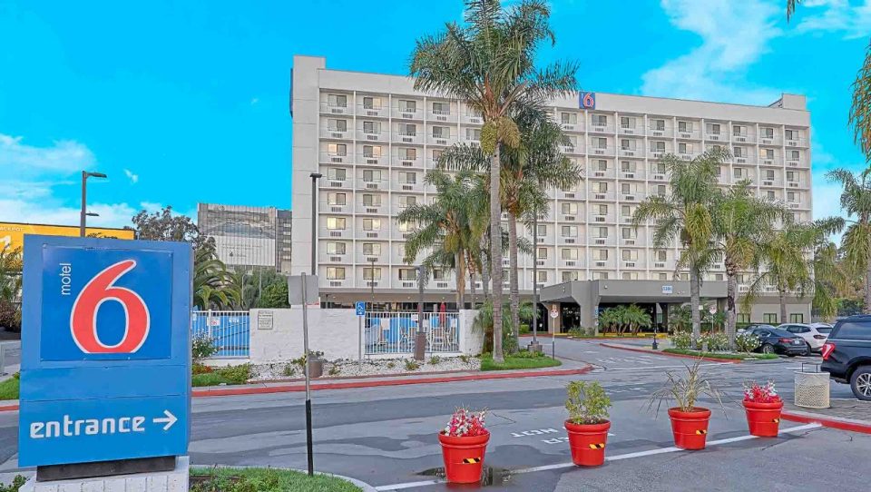 Motel - 6 Los Angeles | Budget Airport Motel
